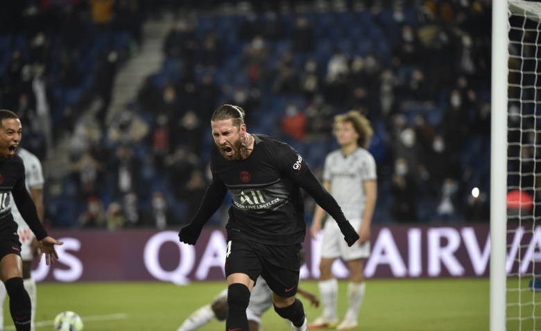 Mercato PSG : Le club dépassé par la concurrence pour une signature