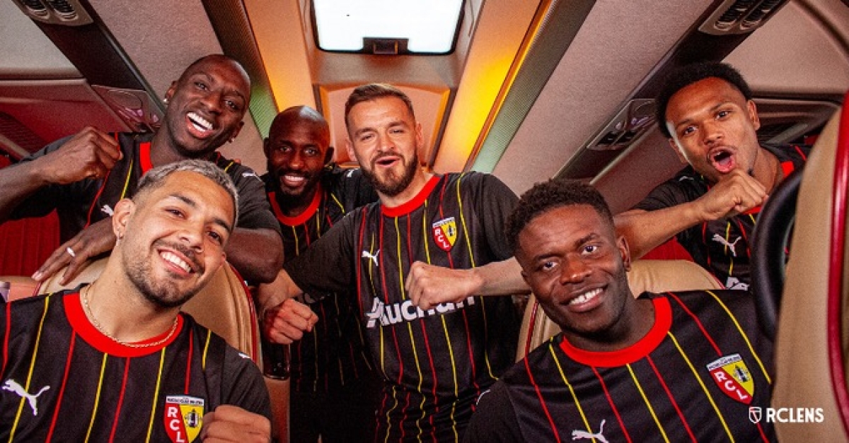 Mercato Lens : Un joueur courtisé n'a pas encore fait un choix sur son ...