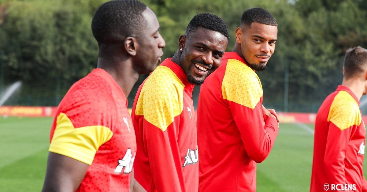 RC Lens : Franck Haise fait un pari contre le RC Strasbourg