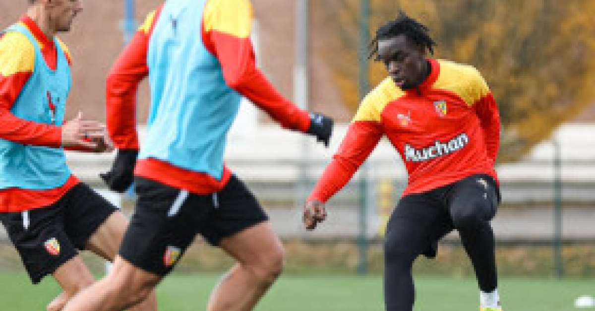 RC Lens : Franck Haise annonce un changement de taille dans le onze de départ