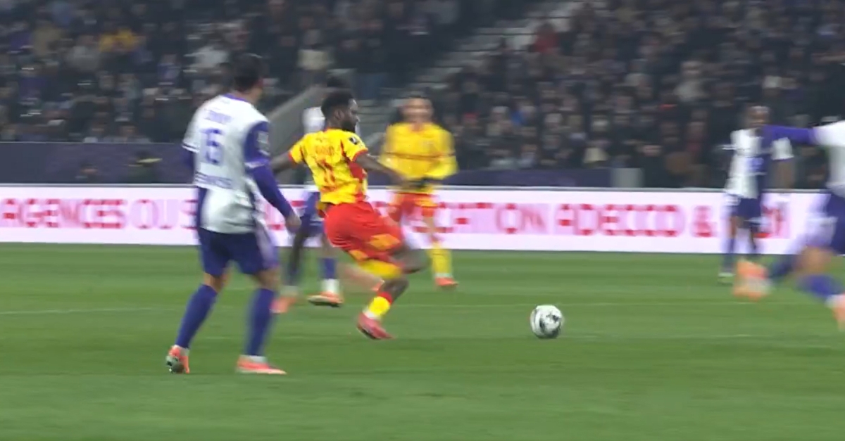 [live] Toulouse - Lens : y avait t'il vraiment carton rouge pour ...