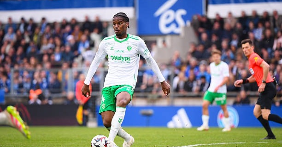 Mercato ASSE : Une ancienne piste relancée pour pallier l'absence de ...