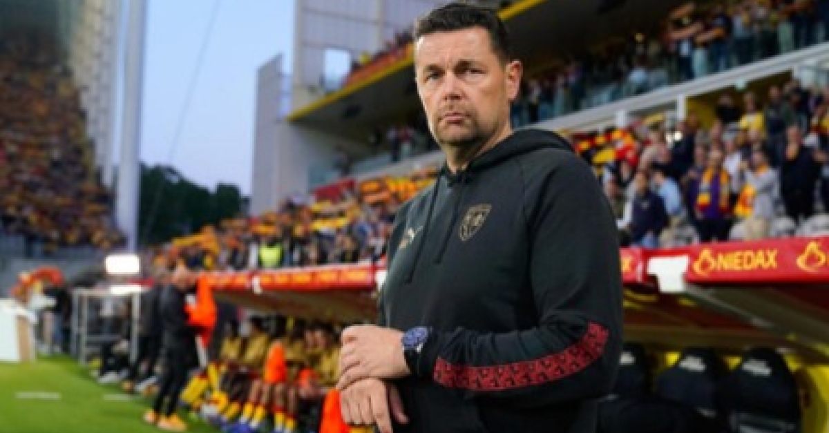 RC Lens : Une décision imminente se prépare pour Pierre Sage